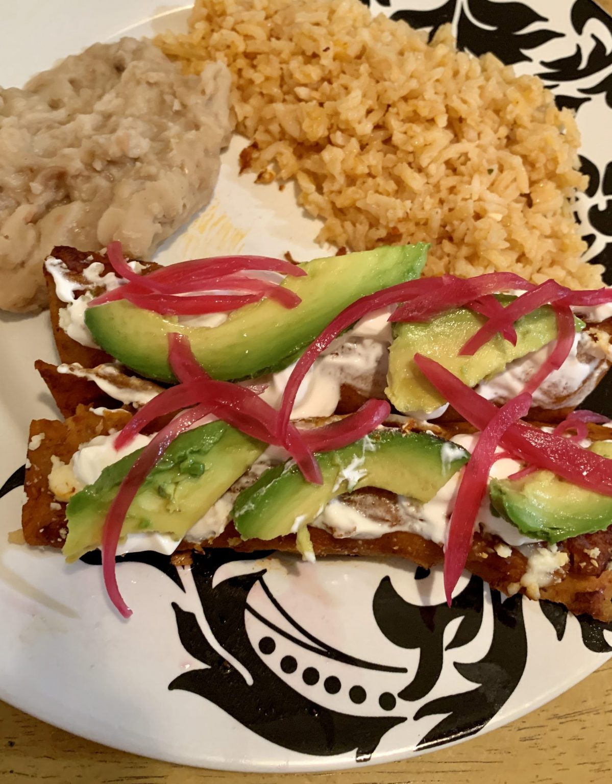 Mouthwatering red enchiladas from scratch - Mami's Heart